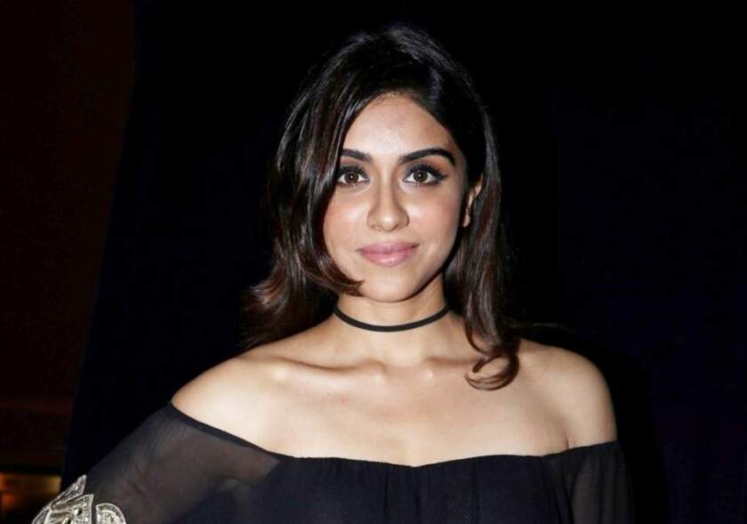 Zoa Morani Biography, Wiki, Father, Mother, Boyfriend, Family, Sister